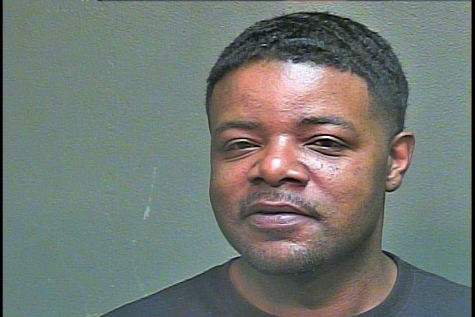 Disturbing Video Released of Jail Staff Strangling Darius Robinson To ...